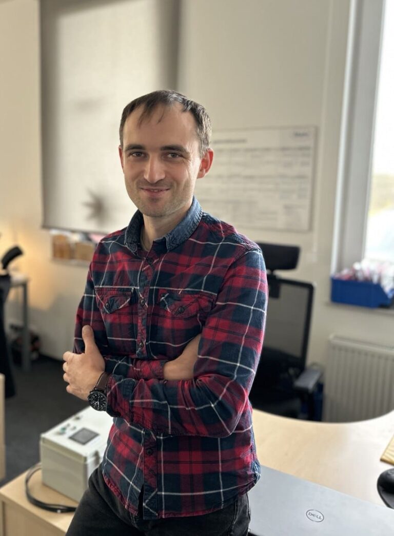 Our optimistic, house-building electronics engineer - Reac